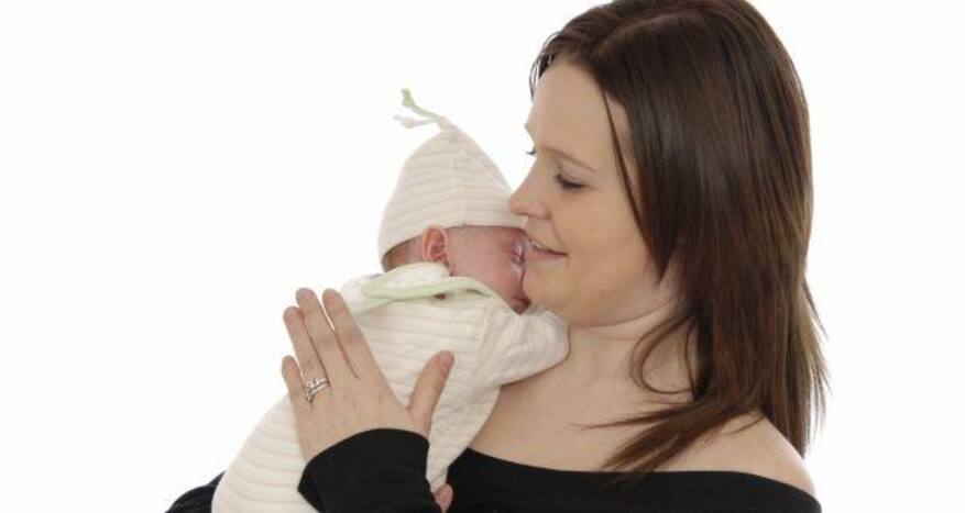 5 benefits of burping your baby | TheHealthSite.com