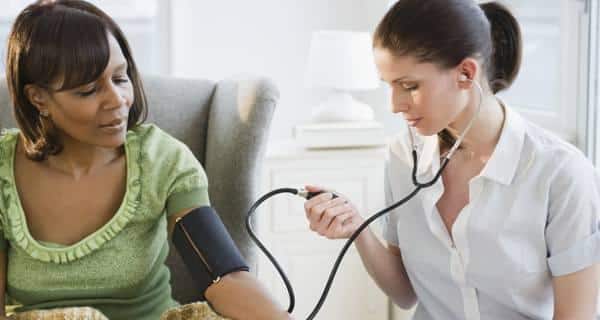 4 yoga asanas to combat low blood pressure or hypotension ...