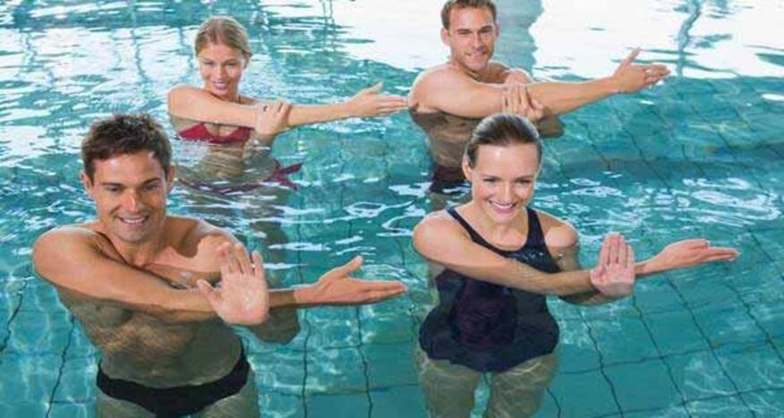 Aqua workouts -- a fun way to lose weight on a hot day! | TheHealthSite.com
