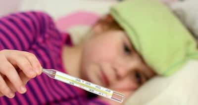 Cold sponging for fever -- recommended or not? | TheHealthSite.com