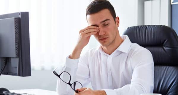 Quick, simple remedies to relax your tired eyes | TheHealthSite.com