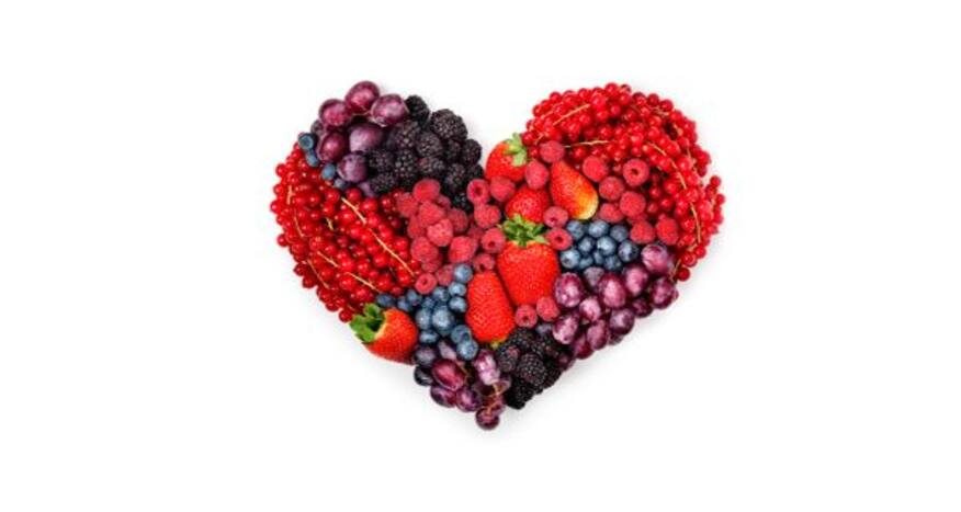 Eat these 8 fruits to love your heart a little more | TheHealthSite.com