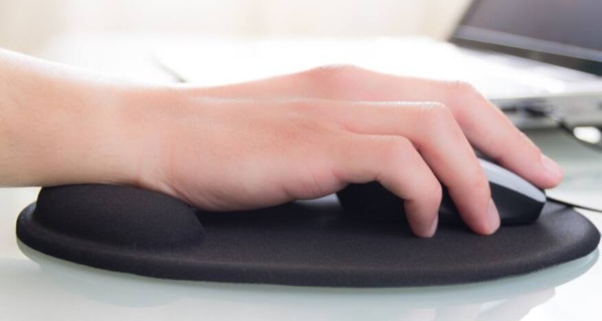 Constant pain and stiffness in the wrist? Here's how you can treat it ...