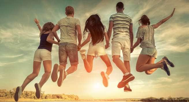 20 things you MUST do in your 20s | TheHealthSite.com