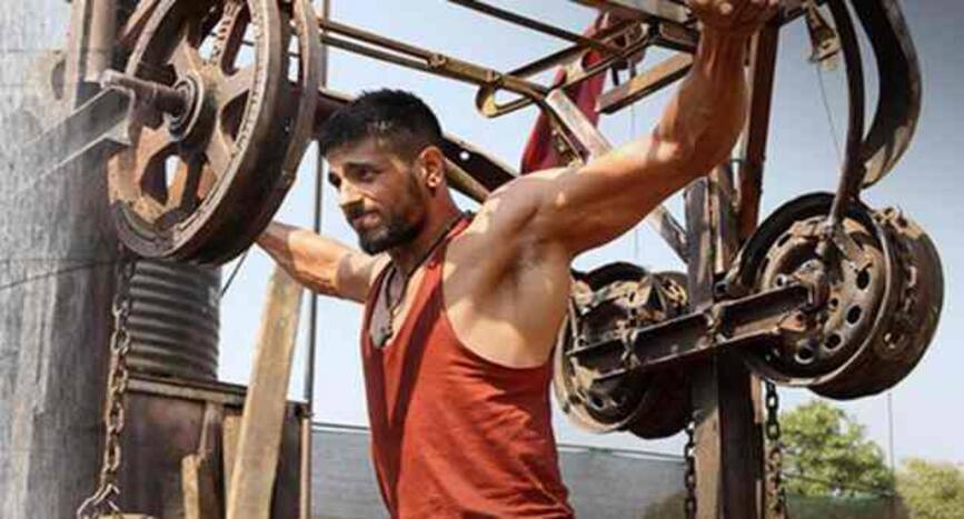 7 Bollywood actors who got ripped in 2015 | TheHealthSite.com