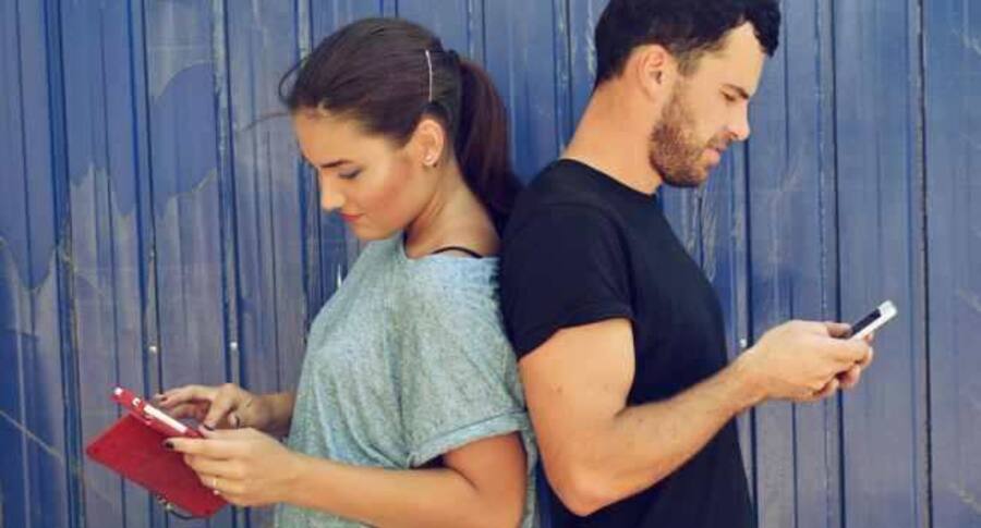 Smartphone overuse is just like any other type of substance abuse ...