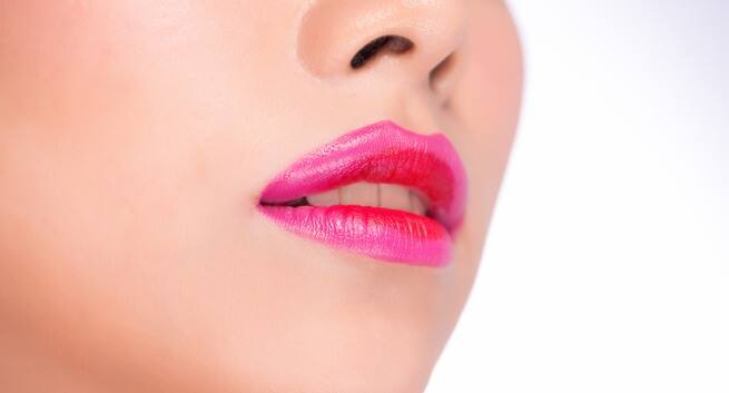 Tips to get the trendy dual-tone lips look | TheHealthSite.com