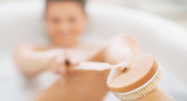Five minutes of dry brushing everyday is all you need for silky, smooth ...