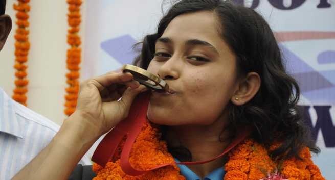 Dipa Karmakar becomes the first Indian woman gymnast to qualify for ...