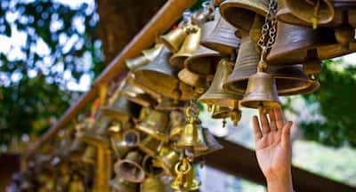Here's why you should ring the temple bell before entering the temple ...