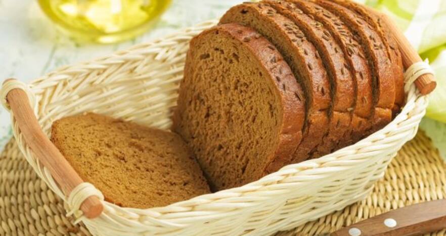 इन 6 कारणों से brown bread खाना safe नहीं! | TheHealthSite.com हिंदी