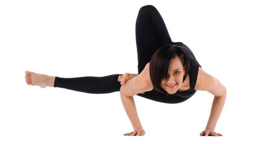 5 yoga asanas for strong arms | TheHealthSite.com