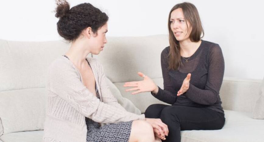 7 ways to help a friend or family member who lives with anxiety ...