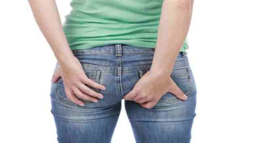 5 common signs and symptoms of piles you should be aware of ...