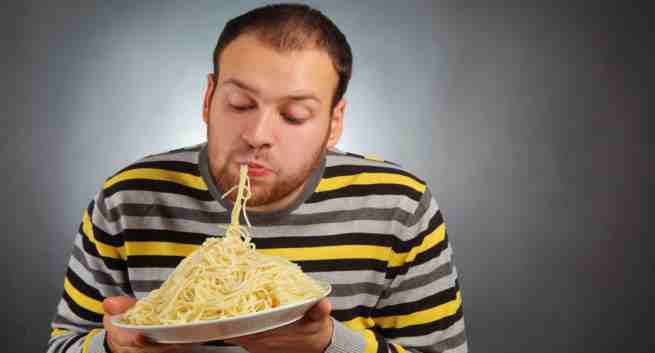 Expert tips on how to deal with emotional eating | TheHealthSite.com