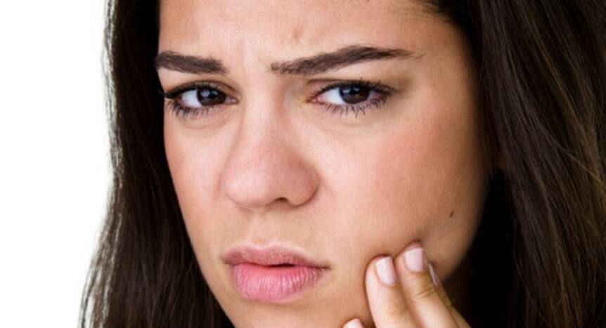6 surprising reasons why your face could be swollen | TheHealthSite.com