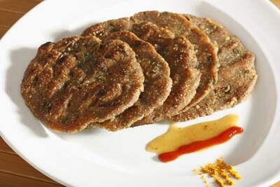 Healthy recipe: Gluten-free thalipeeth | TheHealthSite.com