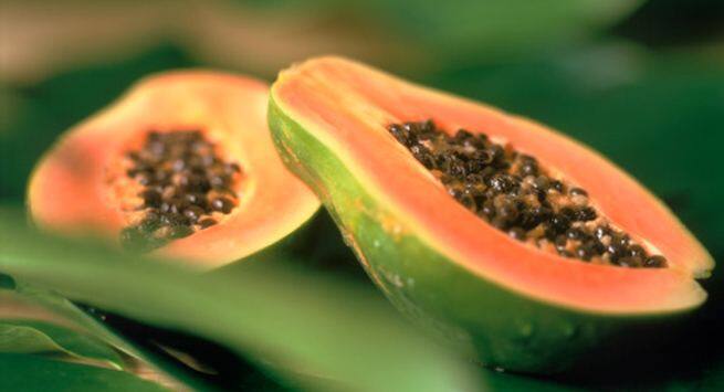 Calories in banana, apple, papaya +7 other fruits | TheHealthSite.com