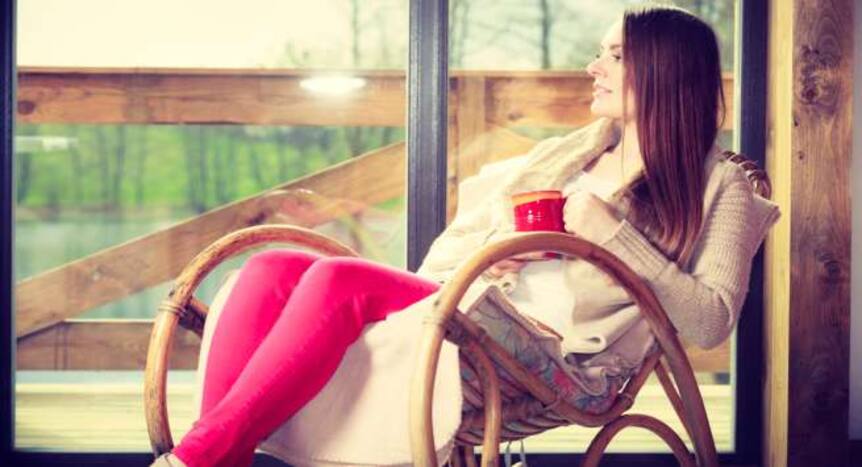 7 COOL ways to de-stress within minutes! | TheHealthSite.com