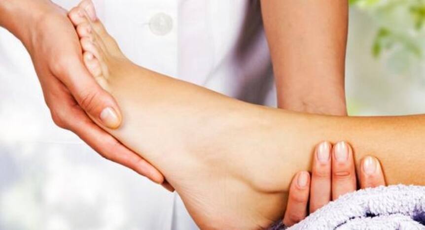 5 reasons your toes keep cramping and how you can prevent it ...