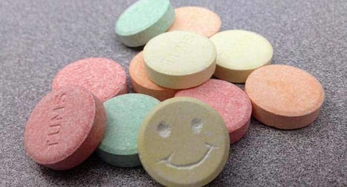 Antacids ज्यादा लेना सेहत के लिए हो सकता है खतरनाक | TheHealthSite.com हिंद