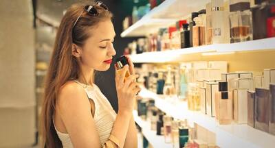 8 ways to identify fake perfumes from original ones | TheHealthSite.com