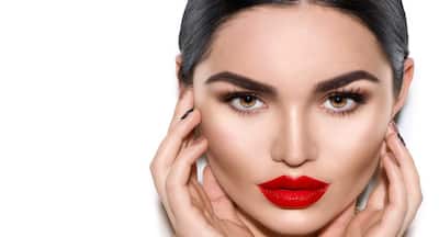 Easy ways to get defined cheekbones with makeup | TheHealthSite.com