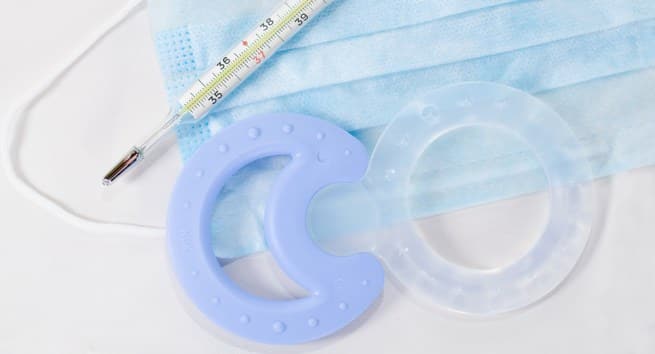 7 kinds of teethers to choose from for your baby | TheHealthSite.com