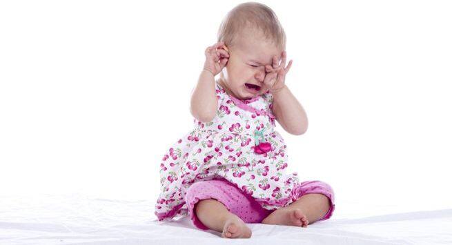 Know how to calm a crying baby | TheHealthSite.com