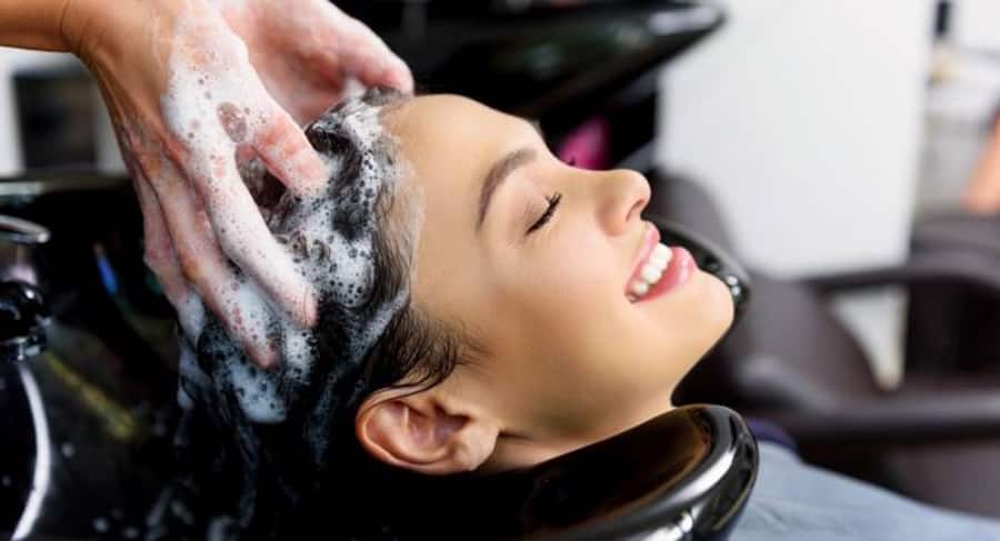 How to identify protein build-up in hair? | TheHealthSite.com