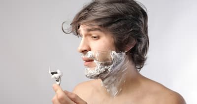 Your shaving razor can make you sick! | TheHealthSite.com