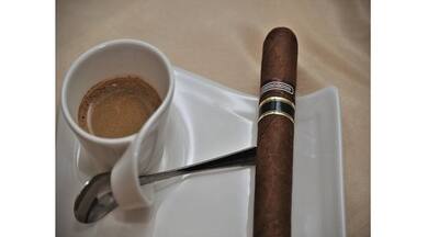 Cigars may be just as harmful, addictive as cigarettes | TheHealthSite.com