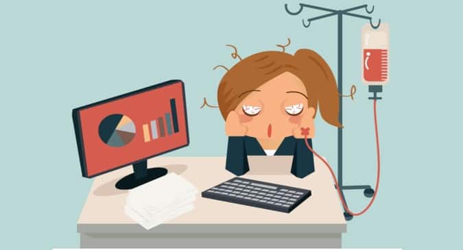 7 workplace habits that are making you sick | TheHealthSite.com