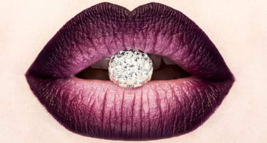 7 reasons for dark or discoloured lips that you should know ...