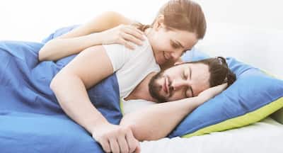6 sweet and naughty ways to wake him up | TheHealthSite.com