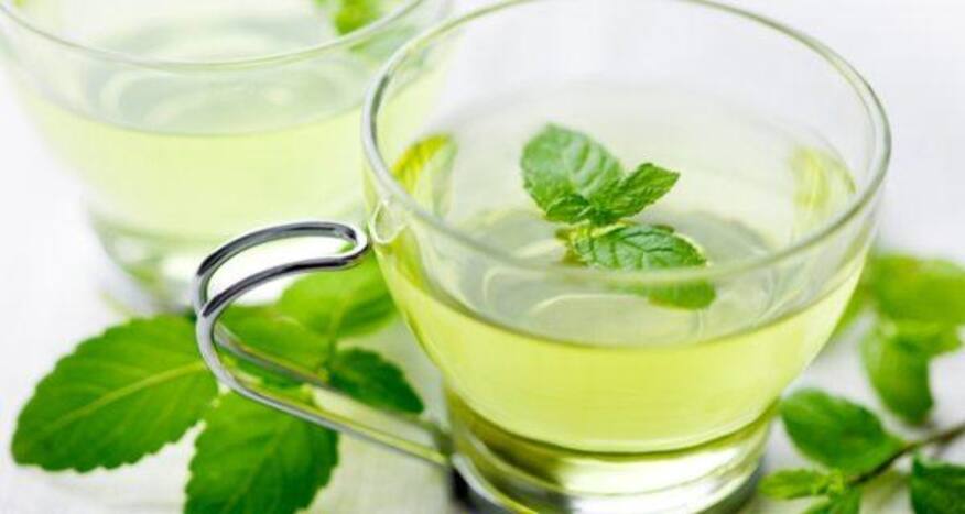 4 teas that can soothe irritable bowel syndrome (IBS) | TheHealthSite.com