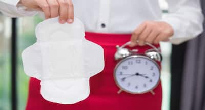 How often should you change pad even if you bleed less during periods ...