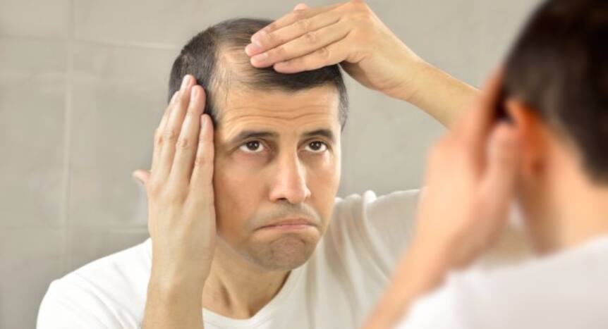 4 signs that stress is affecting your hair | TheHealthSite.com
