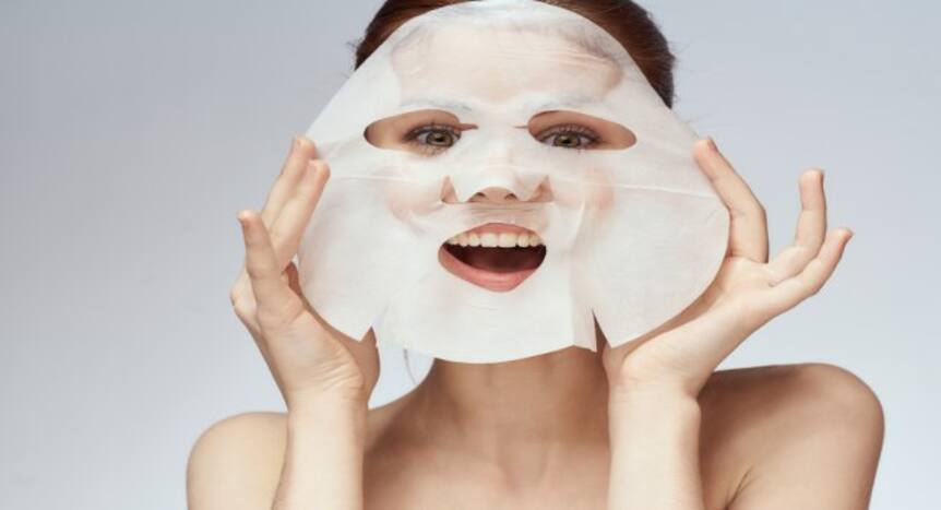 Planning to use sheet masks? Follow these precautions! | TheHealthSite.com