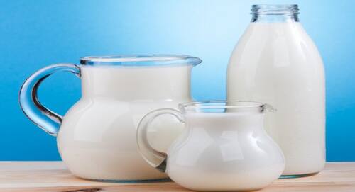 Here is how having skim milk daily can help in weight loss ...