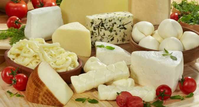 Cheese lovers rejoice! You can lower cholesterol without banning it ...