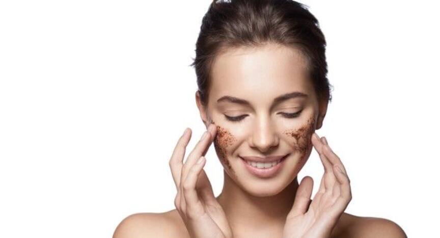 7 natural ways to get rid of dead skin naturally | TheHealthSite.com