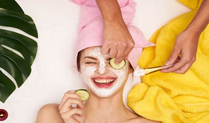 How to do a facial at home with natural ingredients | TheHealthSite.com