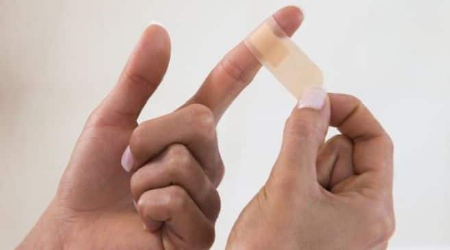 New adhesive to make band aid removal less painful | TheHealthSite.com