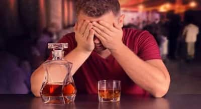 8 health issues related to heavy drinking | TheHealthSite.com