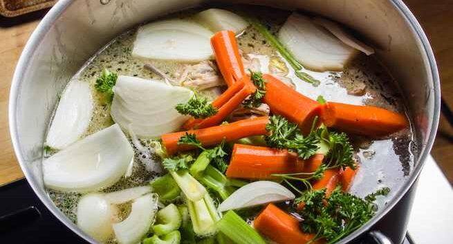 Know about these health benefits of boiled vegetables | TheHealthSite.com