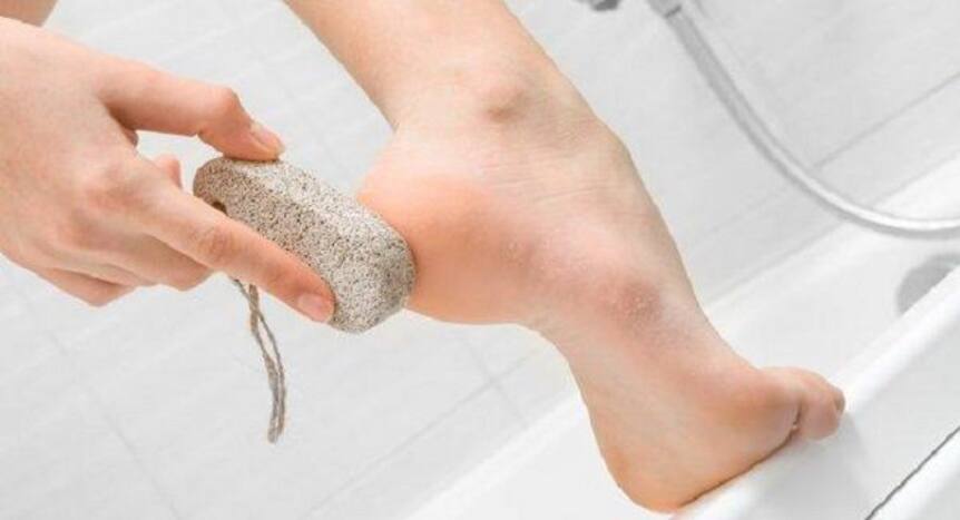 Monsoon | Healthy Feet | Protect Your Feet | TheHealthSite.com ...
