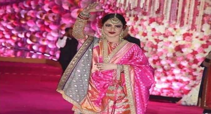 Beauty secret of Rekha : बर्थडे गर्ल रेखा की एजलेस ब्‍यूटी का राज हैं ...