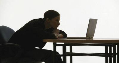 Laptop users beset with backache problems | TheHealthSite.com