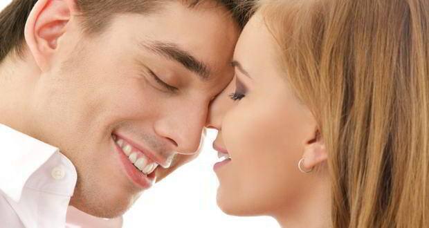 Go kiss, it's healthy | TheHealthSite.com